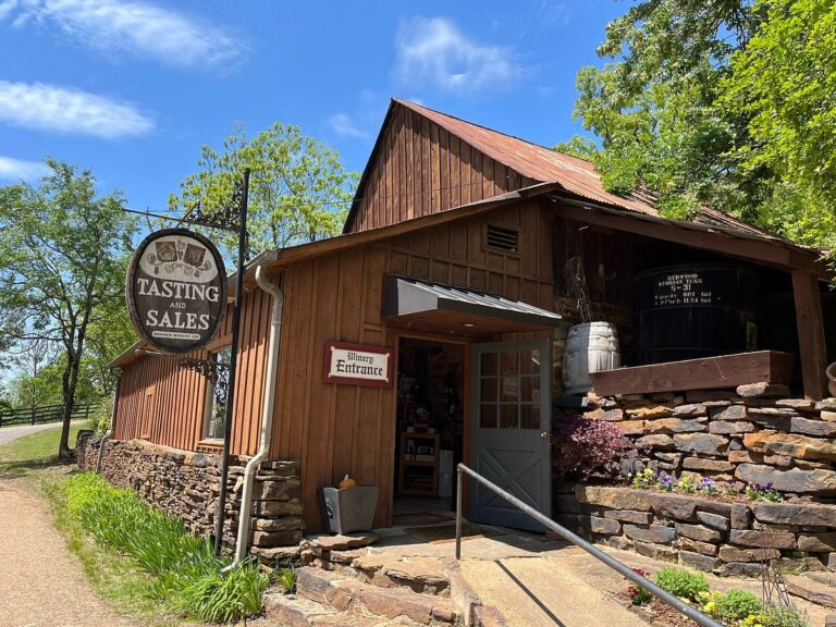 Best 12 Wineries in Arkansas: A Guide to the Finest Vineyards in the ...