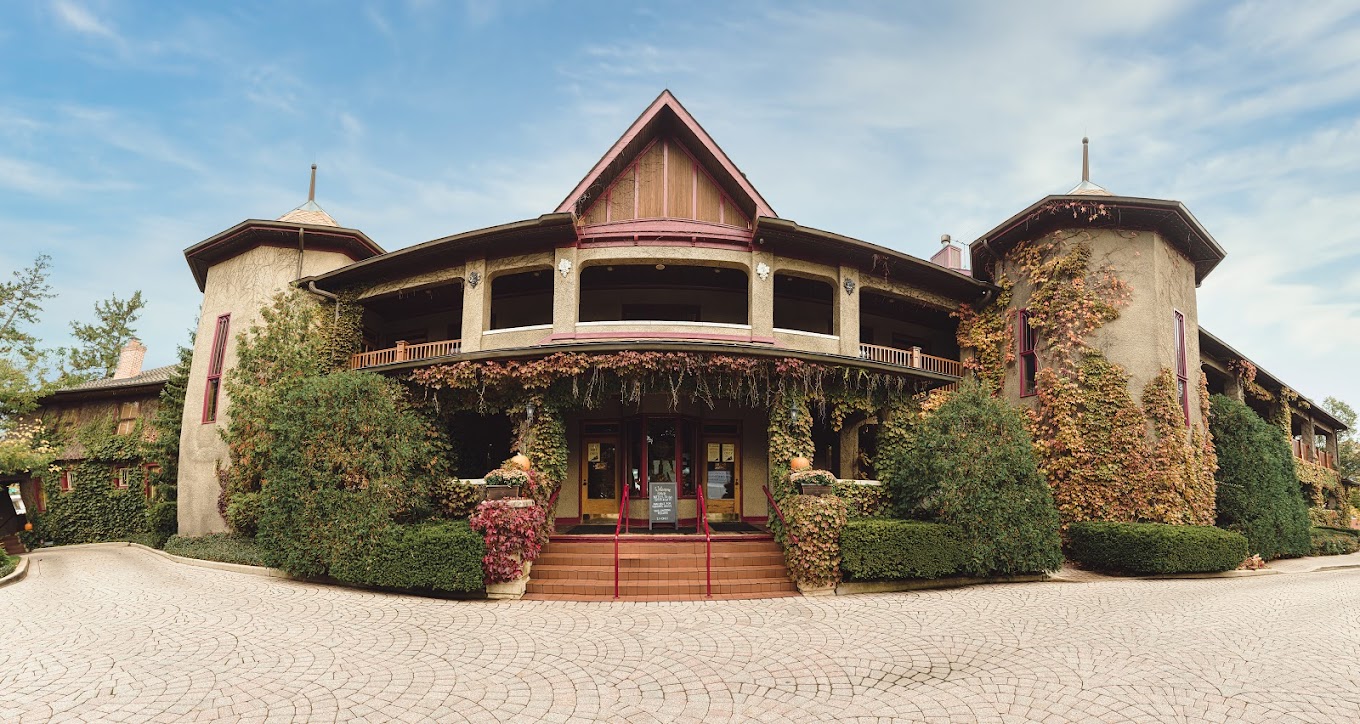 Best 18 Wineries in Illinois: Top Picks for Wine Lovers - TravelEnvoy