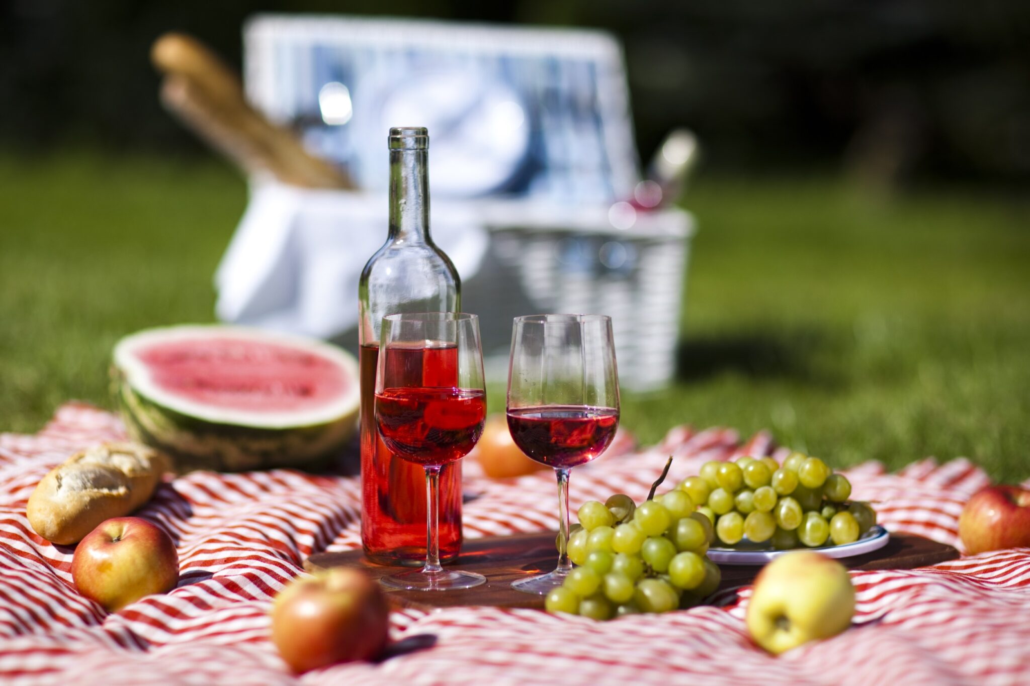 Best 18 Wineries in Massachusetts: A Guide to the Top Vineyards and ...