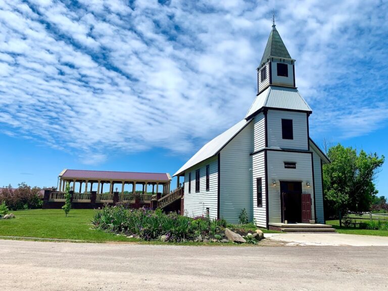 Best 12 Wineries in Geneva OH: A Guide to the Top Tasting Rooms and ...