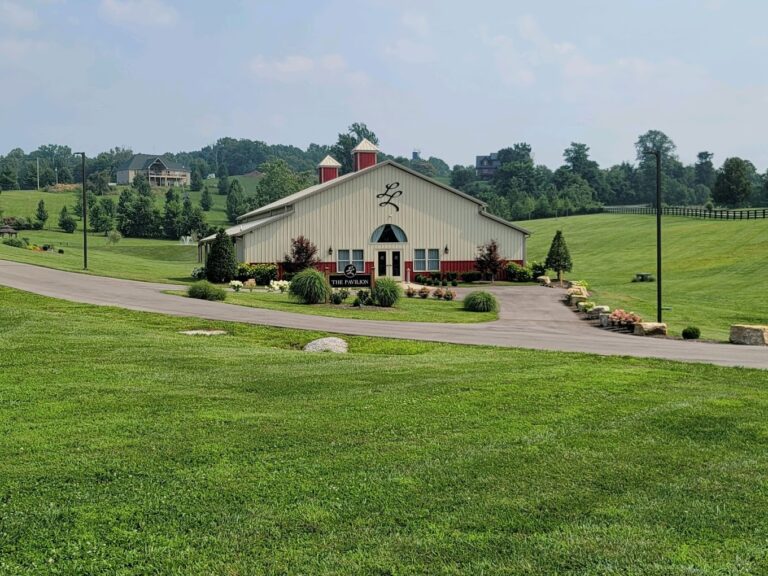 Best 14 Wineries in Kentucky: Top Picks for Wine Lovers - TravelEnvoy
