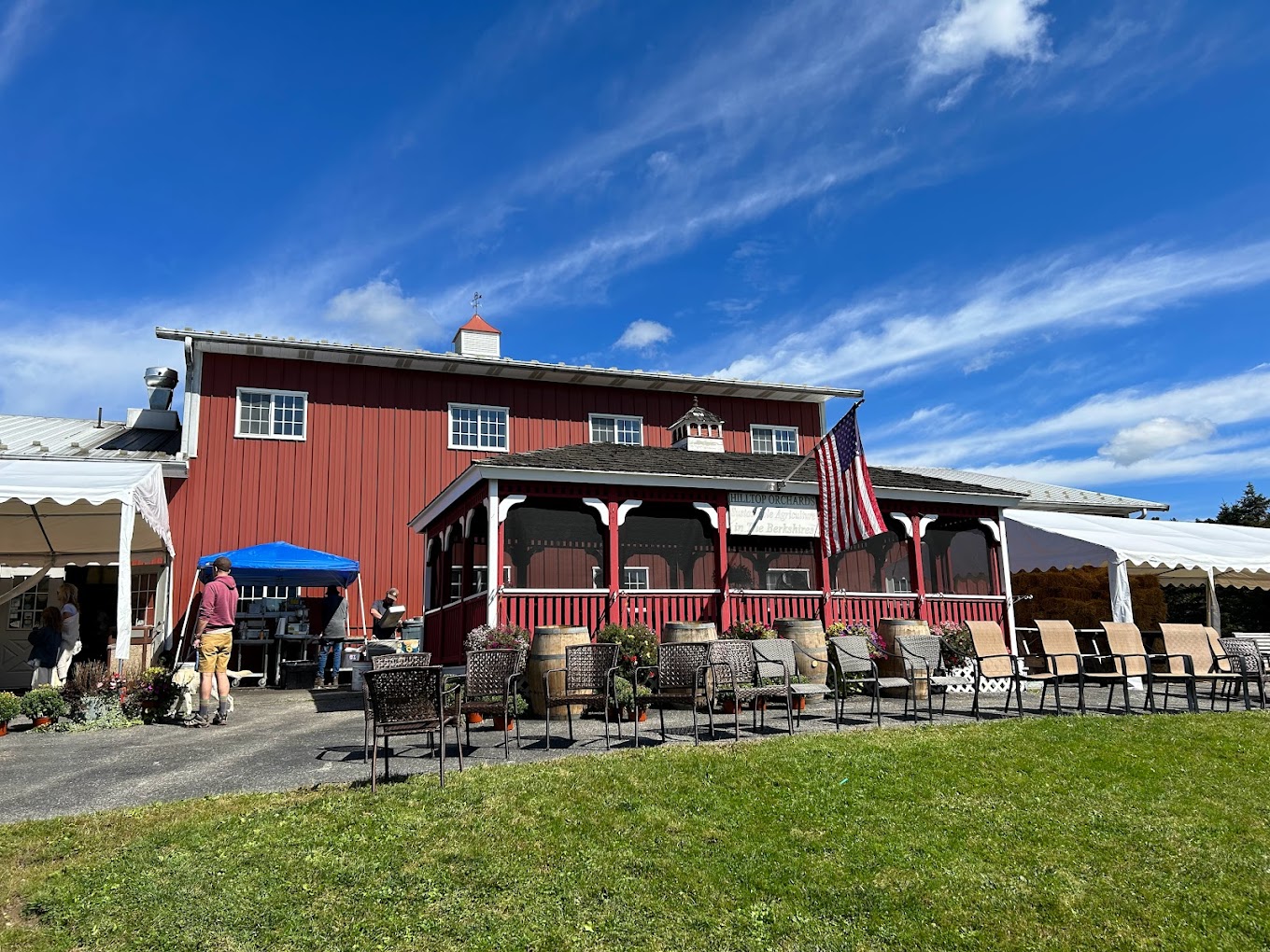 Best 18 Wineries in Massachusetts: A Guide to the Top Vineyards and ...